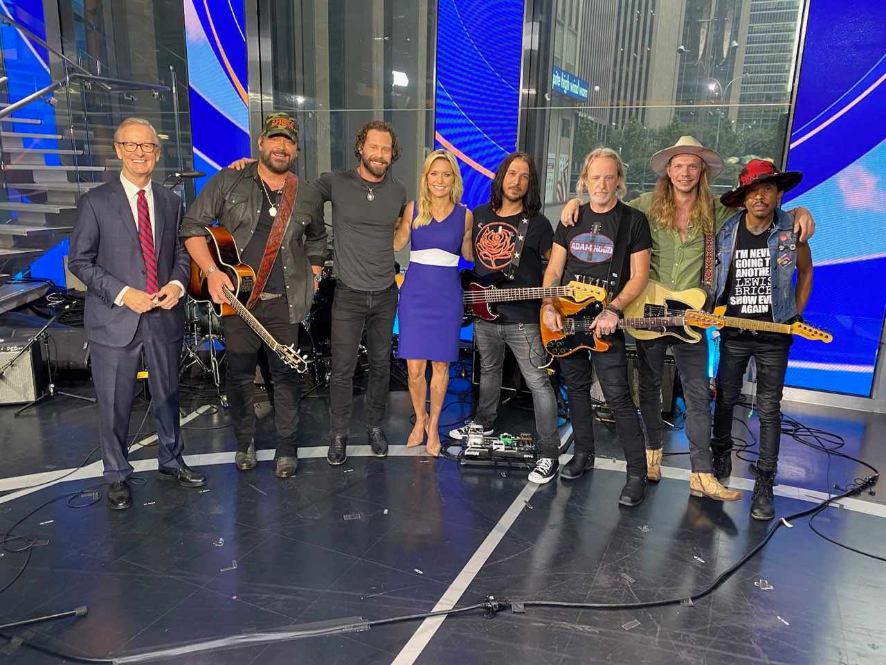 Lewis and Lee Brice perform 'Product Of' live on 'Fox & Friends ...